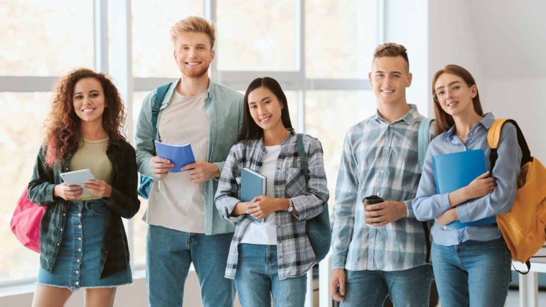 Poly Languages - English Language School - ESL School